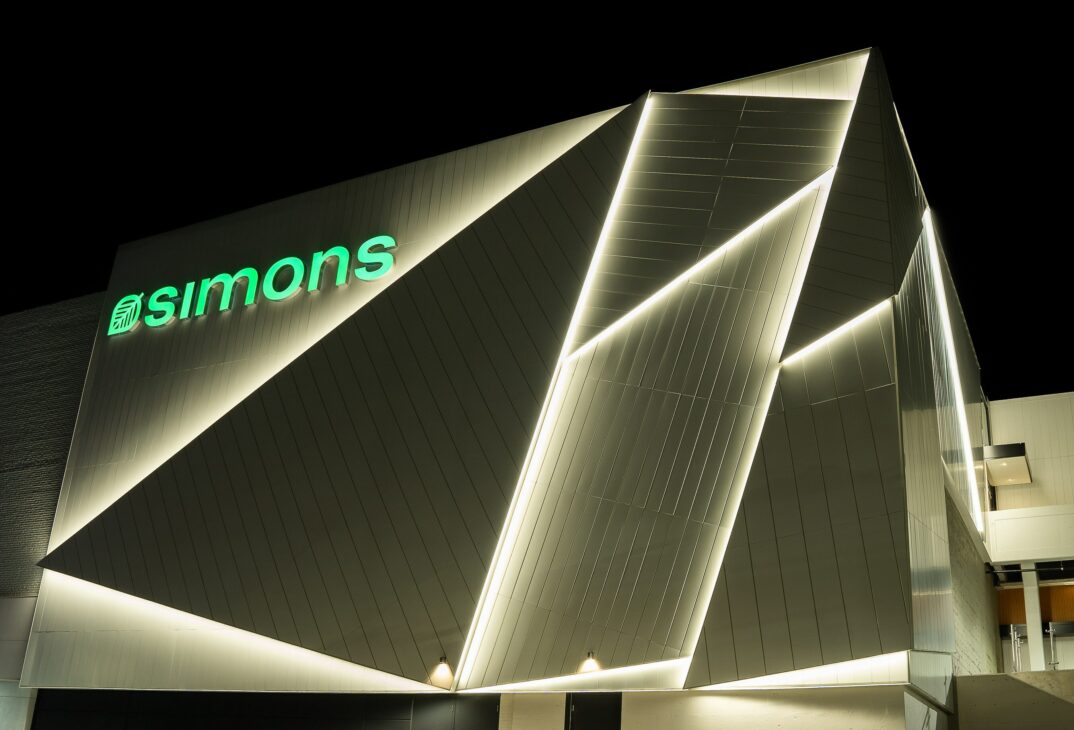 The 8 Best Canadian Department Stores (Nationwide) - RETAILBOSS